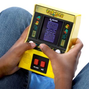 Basic Fun Arcade Classics - Pac-Man Color LCD Retro Mini Arcade Game, 2 Players, Yellow