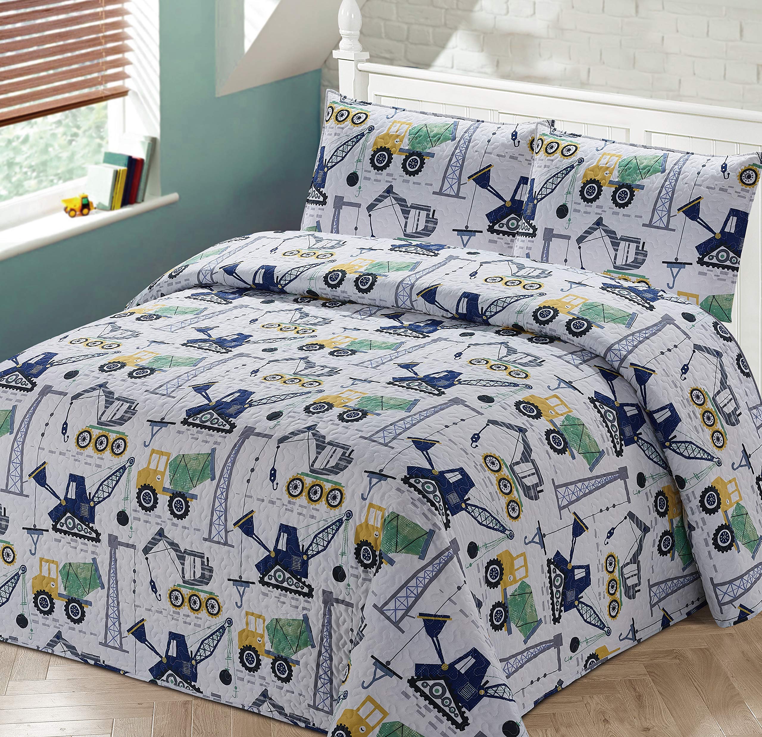 Better Home Style White Yellow Green Blue Construction Vehicles Kids / Boys Coverlet Bedspread Quilt Set with Pillowcases and Cement Mixers Cranes and Bulldozer Designs # Crane (Queen / Full)