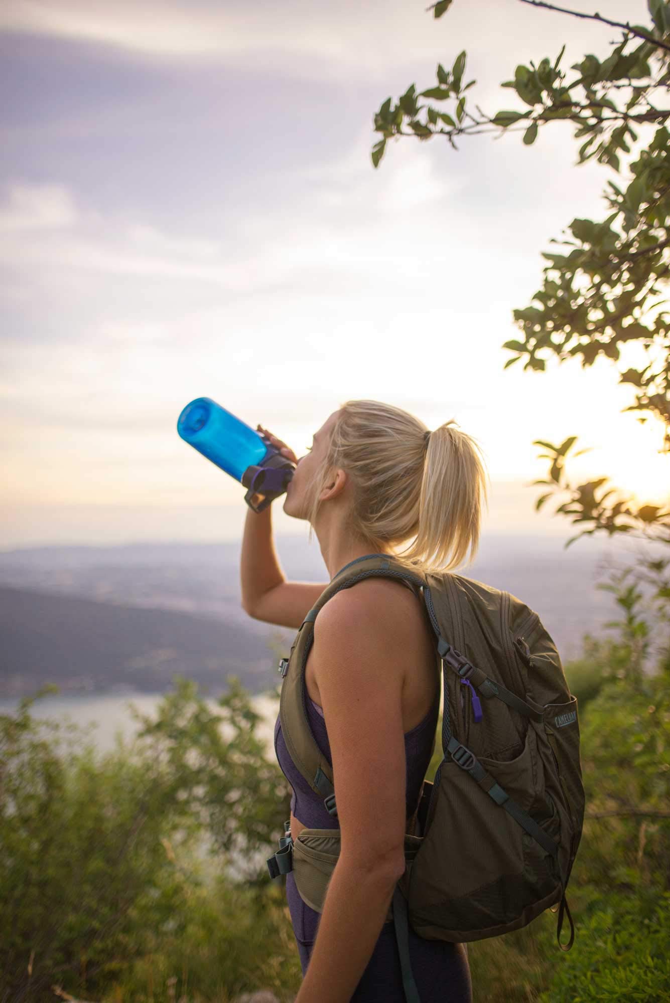 Camelbak Products 1513101001 Chute Mag BPA-Free Water Bottle - 32oz, Clear