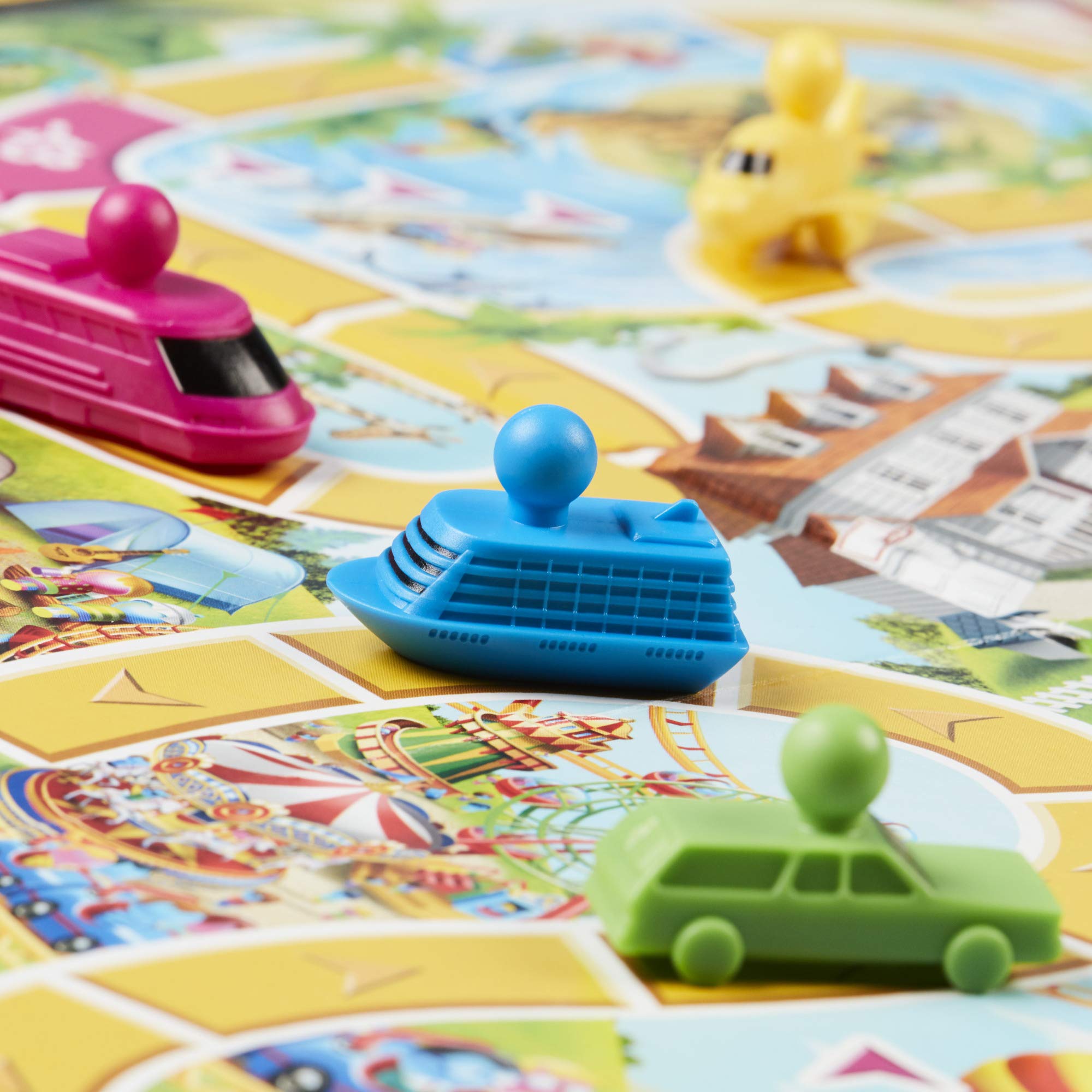 Hasbro Gaming The Game of Life Junior Board Game for Kids Ages 5 and Up,Game for 2-4 Players