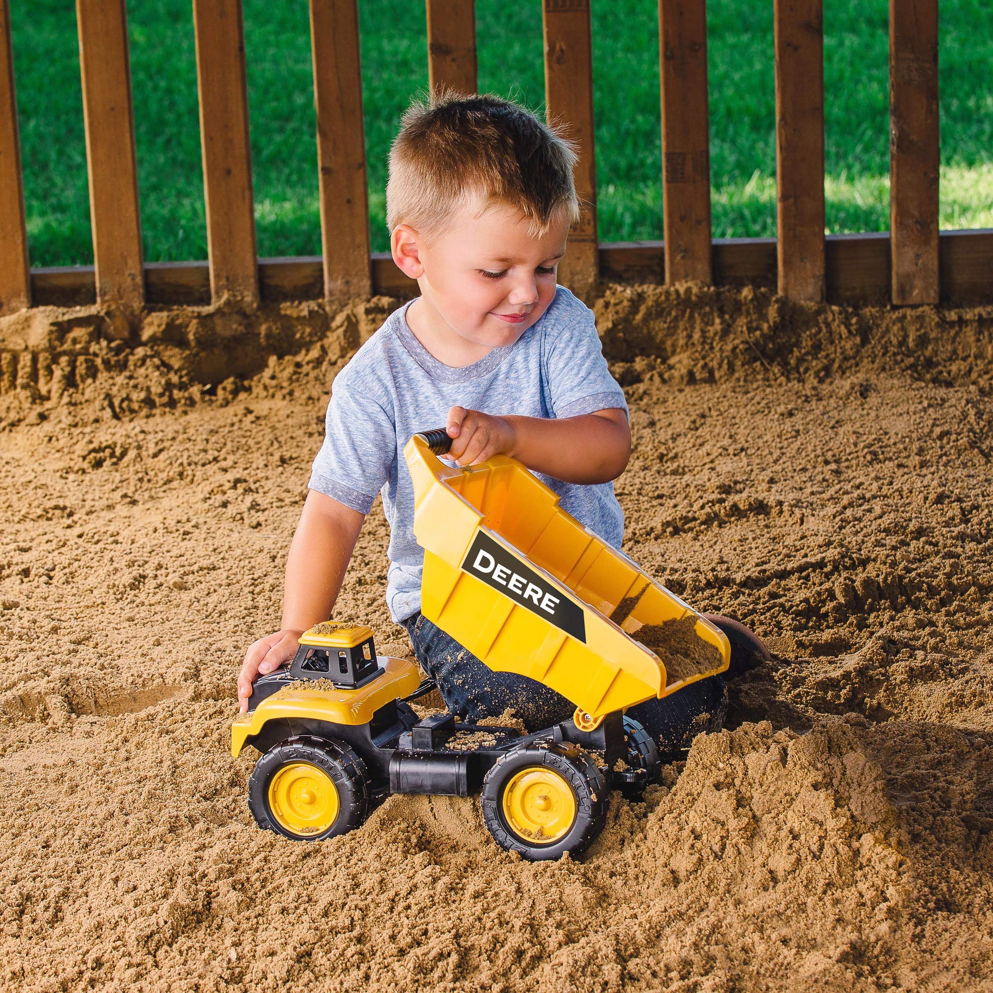 John Deere Big Scoop Dump Truck Toy with Tilting Dump Bed - 15 Inch - Sandbox Toys for Outside- Kids Outdoor Toys - Ages 3 Years and Up