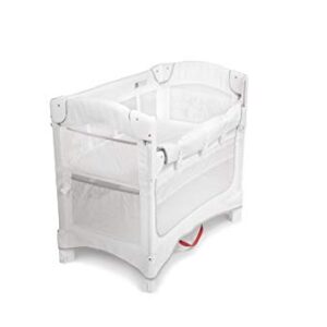 Arm’s Reach Mini Ezee 2 in 1 Co-Sleeper Bedside Bassinet Featuring Breathable Mesh Side Panels with 2 Wheels for Portability, Side Pockets, and Bottom Storage, White