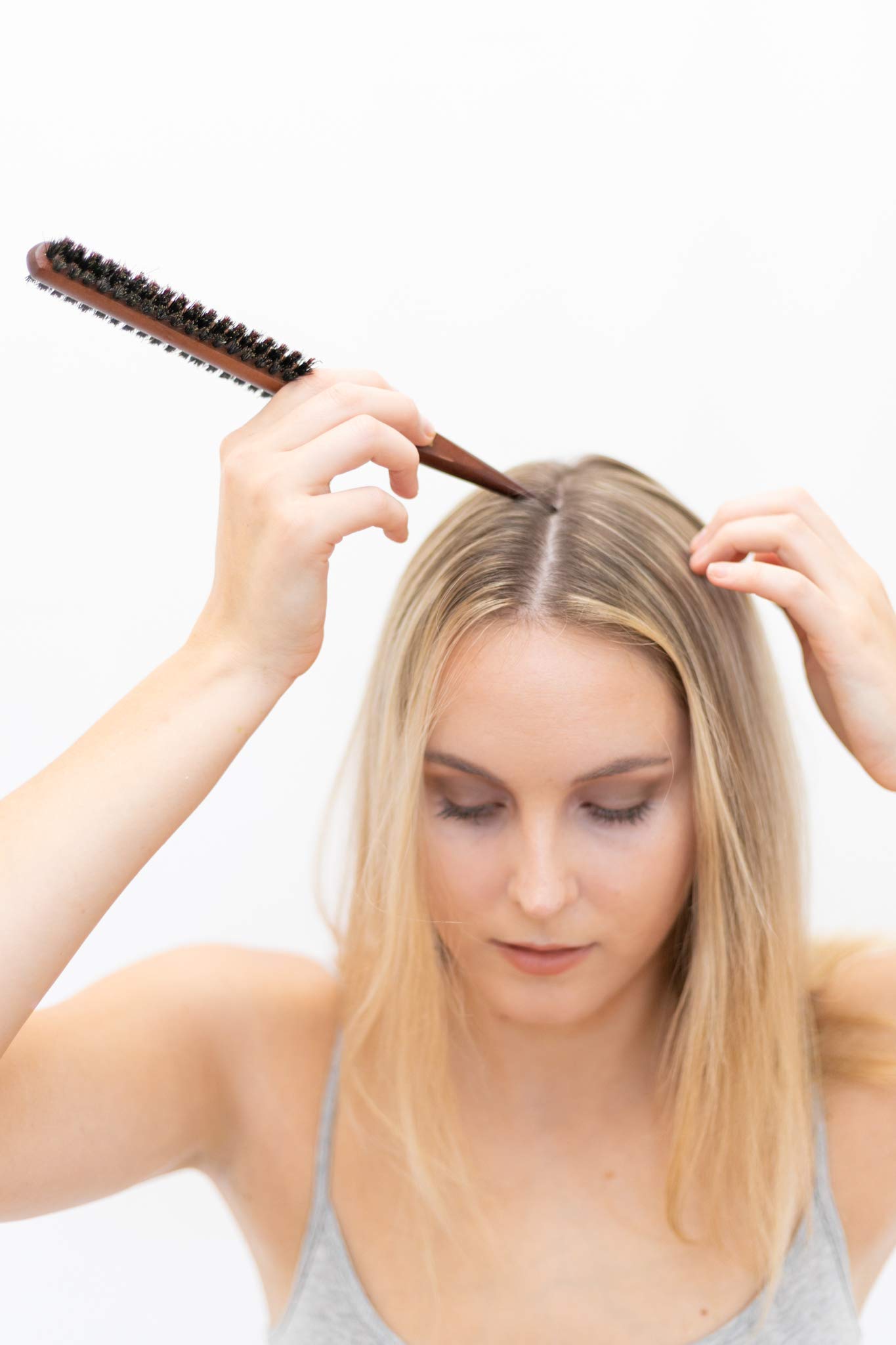 Double Sided Teasing Brush - Boar & Nylon Bristle Teaser Comb with Rat Tail Pick for Hair Sectioning for Edge Control, Backcombing, Smoothing, and Styling Thin & Fine Hair to Create Volume