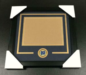 notre dame fighting irish medallion frame kit 8x10 photo double mat horizontal