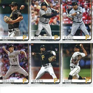 2019 topps complete (series 1 & 2) baseball pittsburgh pirates team set of 23 cards: nick burdi(#43), pnc park(#48), corey dickerson(#89), trevor williams(#96), joe musgrove(#104), felipe vázquez(#194), gregory polanco(#198), josh bell(#208), colin moran(