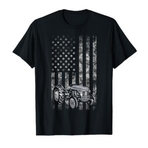 Tractor American Flag Patriotic Camo Vintage Farming T-Shirt