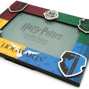 Silver Buffalo Harry Potter Hogwarts House Pride 3D MDF Photo Frame, 4 x 6 Inches