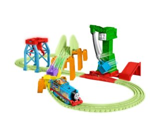 thomas & friends trackmaster hyper glow night delivery track set with hyper glow thomas motorized train engine