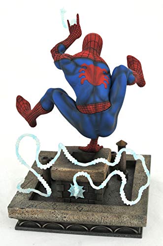 DIAMOND SELECT TOYS Marvel Gallery: Spider-Man ('90S Version) PVC Figure, Multicolor, 8 inches