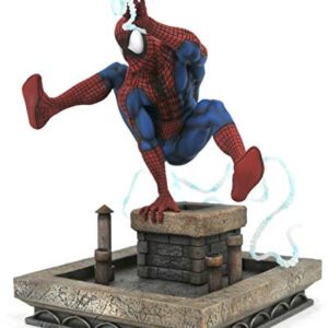 DIAMOND SELECT TOYS Marvel Gallery: Spider-Man ('90S Version) PVC Figure, Multicolor, 8 inches