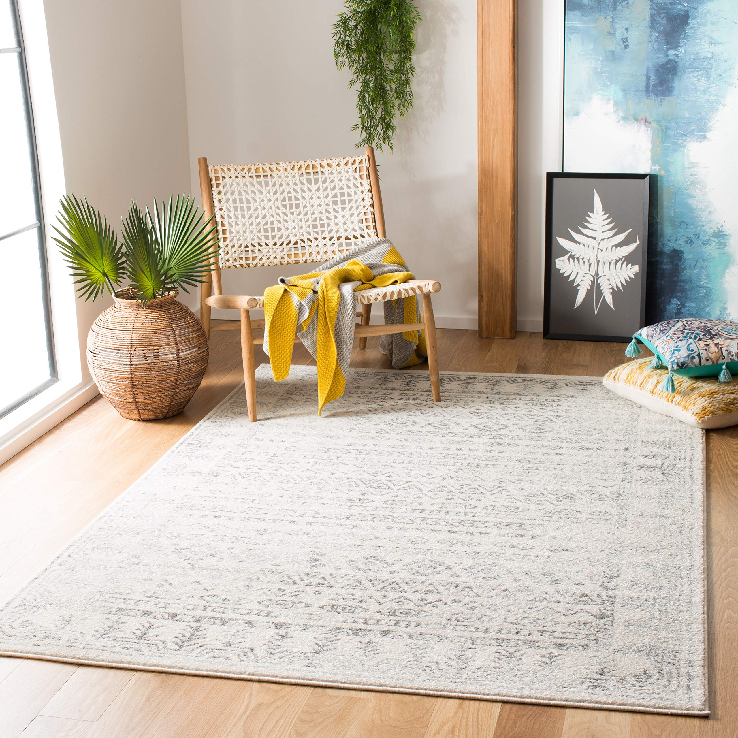 SAFAVIEH Tulum Collection Area Rug - 5'3" x 7'6", Ivory & Grey, Moroccan Boho Distressed Design, Non-Shedding & Easy Care, Ideal for High Traffic Areas in Living Room, Bedroom (TUL271A)