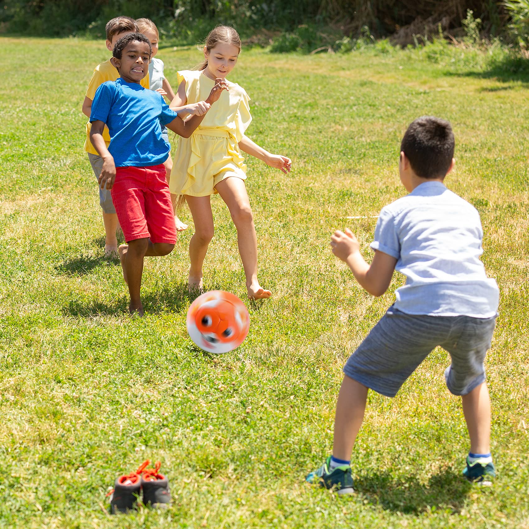 EVERICH TOY Soccer Balls,Toddler Ball Games,Sport Ball Toy for Outdoor/Indoor (Size 2,with Pump)