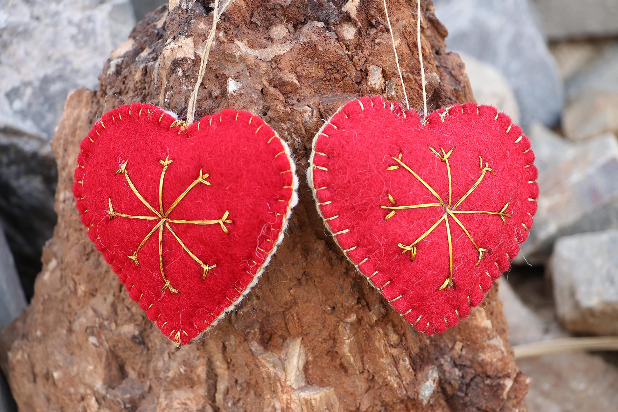 De Kulture Handmade Premium Wool Felt Snowflake Heart Eco Friendly Needle Felted Christmas Xmas Tree Decoration Stuffed Ornament for Home Office Party Holiday Décor, (Set of 2)