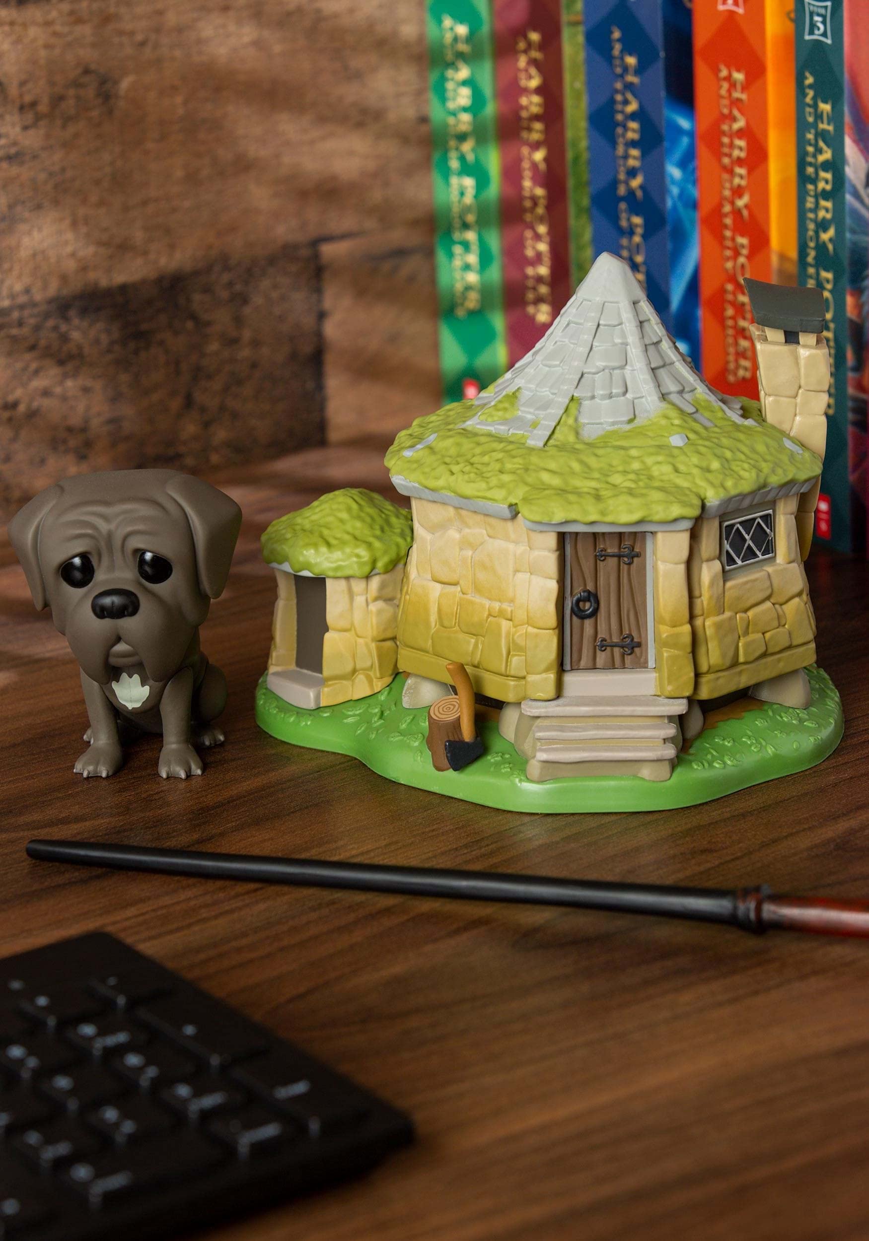 Funko Pop! Town: Harry Potter - Hagrid's House with Fang