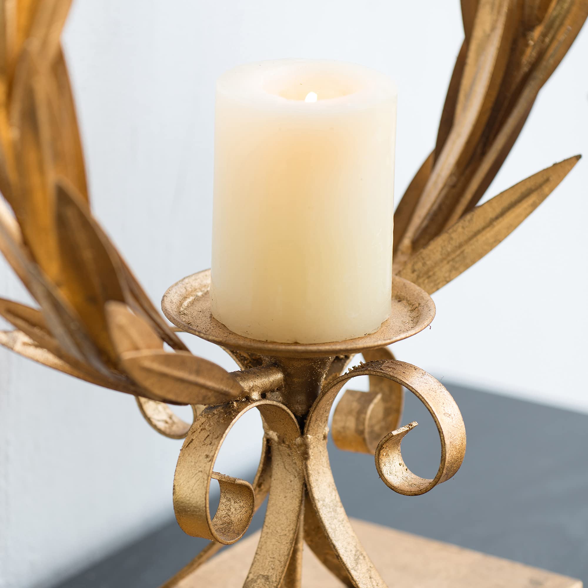 A&B Home Antiqued Gold Metal Leaf Wreath Candle Holder