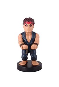 cable guys - capcom street fighter evil ryu controller and phone holder (ps4////)