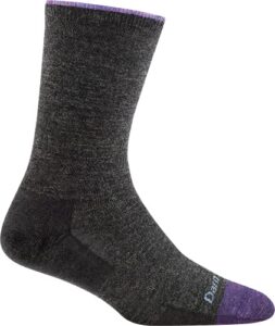 darn tough women's solid basic crew lightweight sock (style 6012) - charcoal, medium