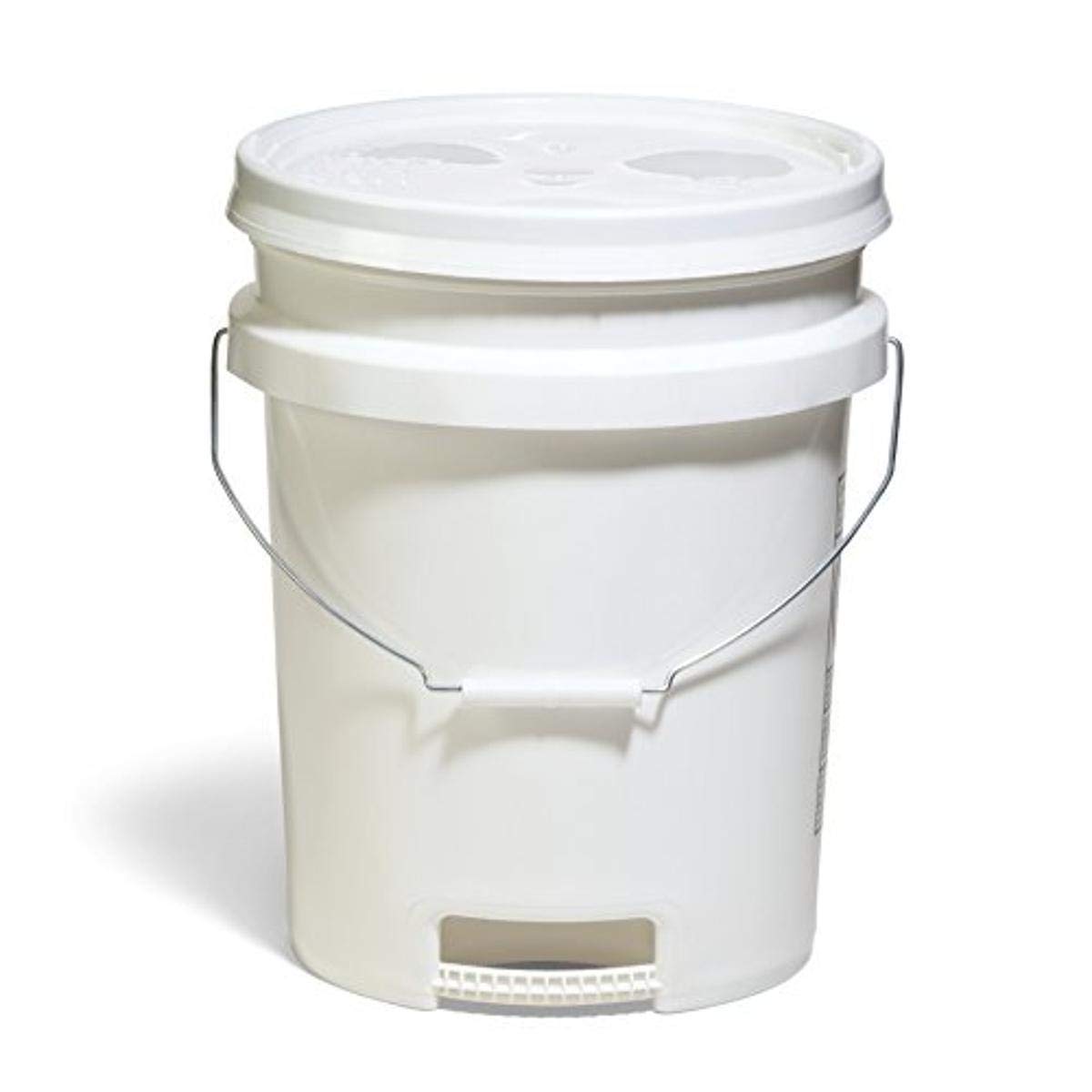 PIG Home Solutions 5 Gallon Bucket - Open-Head Pail with Built-in Handle - Snap-On Lid with Gasket - PM50363