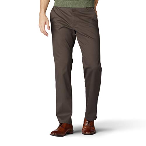 Lee Men's Extreme Motion Flat Front Regular Straight Pant Tea Leaf 33W x 30L