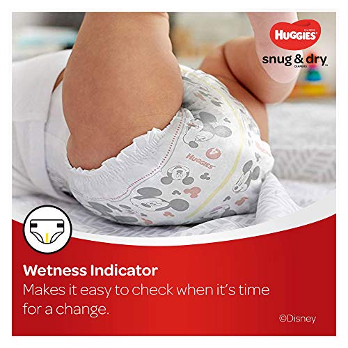 HUGGIES Snug & Dry Baby Diapers One Month Supply, 210 Count (Packaging May Vary)