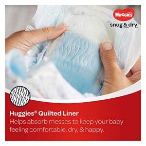 HUGGIES Snug & Dry Baby Diapers One Month Supply, 210 Count (Packaging May Vary)