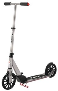 razor a5 prime kick scooter for kids ages 8+ - extra-large deck, 8" urethane wheels, anodized aluminum frame, anti-rattle technology, for riders up to 220 lbs