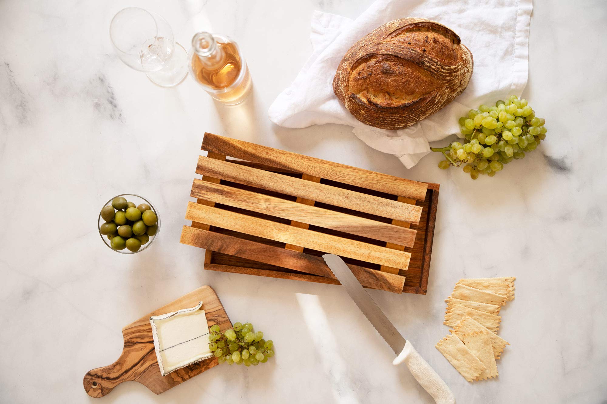 Villa Acacia Wood Bread Board - 12 x 7 in Handcrafted Wooden Cutting Board Slicer Tray with Handle﻿ Medium