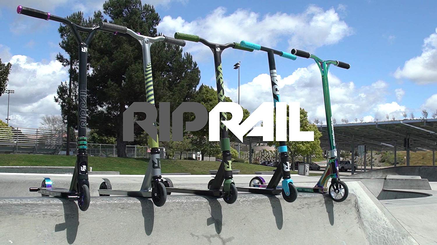 Riprail Assault Stunt Scooter Finished in Black/Blue with Alloy Deck and ABEC-7 Bearings