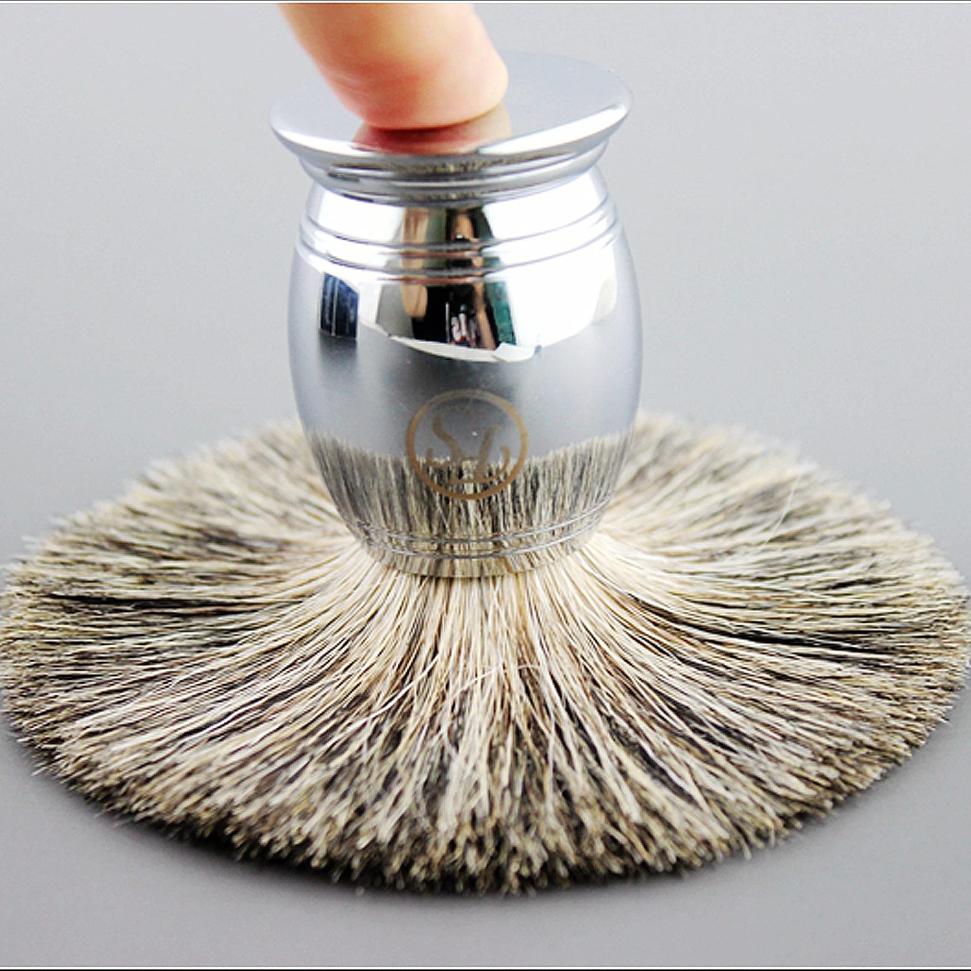 Shaving Brush for Men, Synthetic hair Chrome Metal Best Brush for Personal and Professional Shaving Hair Salon Tool Gifts for Friends, For Fathers Day (knot size 20mm)