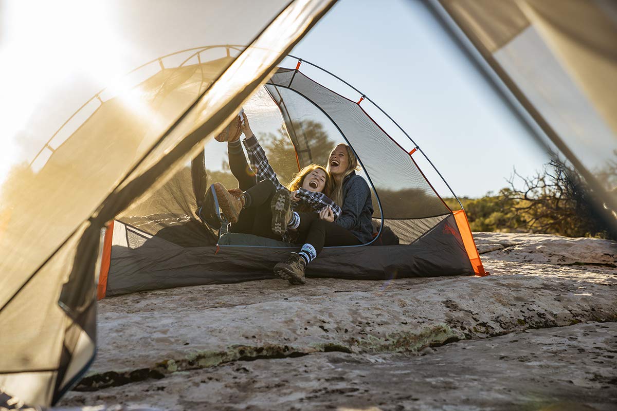 Kelty Late Start 2P - Lightweight Backpacking Tent with Quickcorners, Aluminum Pole Frame, Waterproof Polyester Fly, 2 Person Capacity