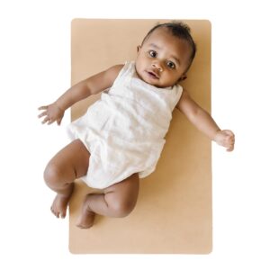 vegan leather baby changing mat - portable, wipeable & reusable diaper pad - 16" x 26" - foldable for travel