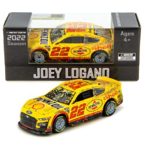 lionel racing joey logano 2022 phoenix championship raced version diecast car 1:64 scale