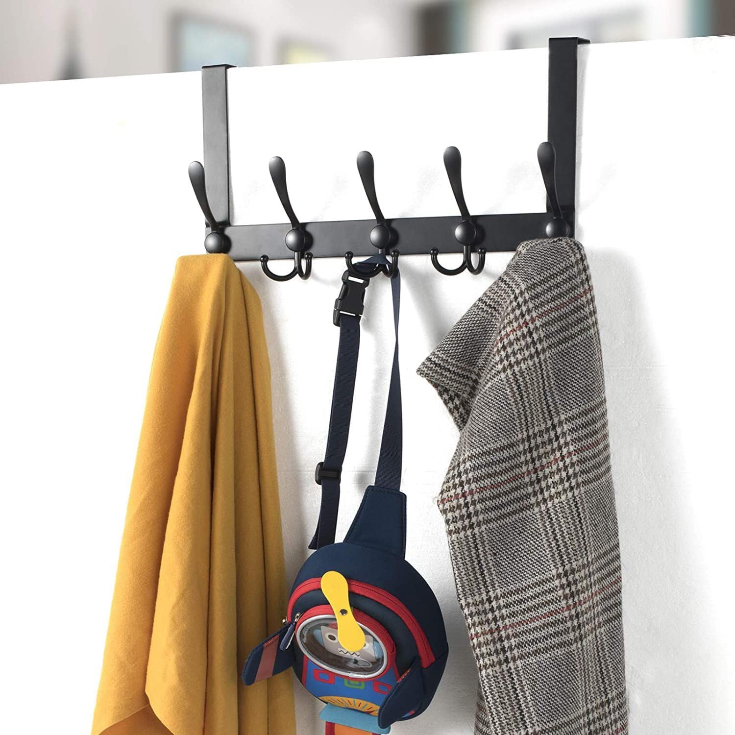 Vaeheyk Over The Door Hooks,Over The Door Towel Rack,Coat Rack for Hanging Clothes Hat Towels,Door Hanger-5 Hooks(Black 1pcs)