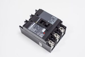 schneider electric 240-volt 125-amp qdl32125 molded case circuit breaker 600v 150a