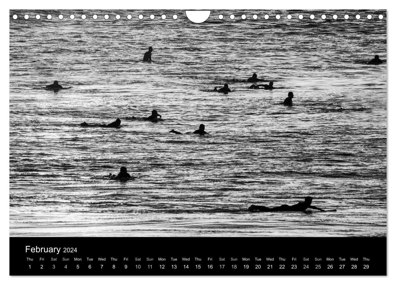 Surf in B&W (Wall Calendar 2024 DIN A4 Landscape), CALVENDO 12 Month Wall Calendar