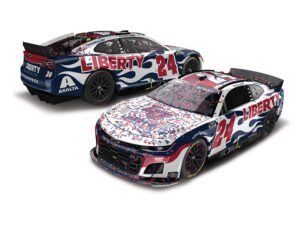 lionel racing w byron 1/64 ht liberty university atlanta win 22 camaro zl1