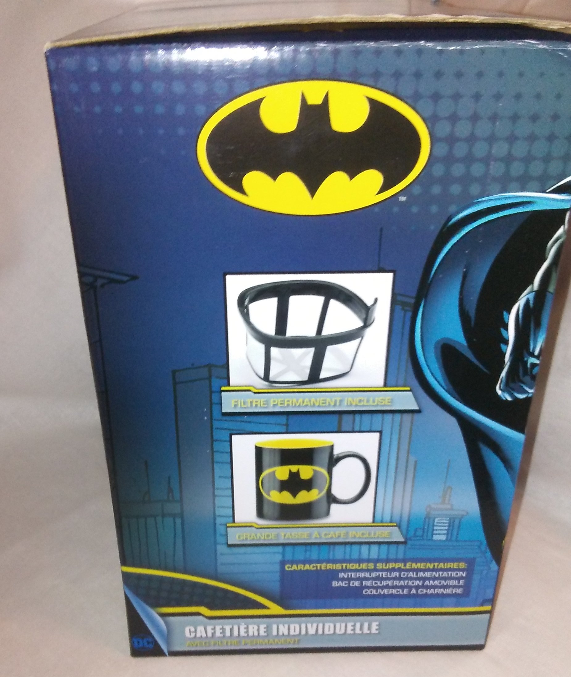 DC Batman 1-Cup Coffee Maker with Mug by Warner Bros - Single Serve Drip Coffee Machine - Features Removable Filter Basket & Drip Tray - Includes Batman Mug - 12 Oz Mug