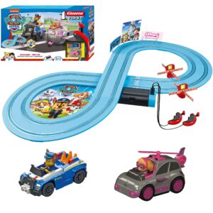 carrera first paw patrol - slot car race track - includes 2 cars: chase and skye - battery-powered beginner racing set for kids ages 3 years and up,