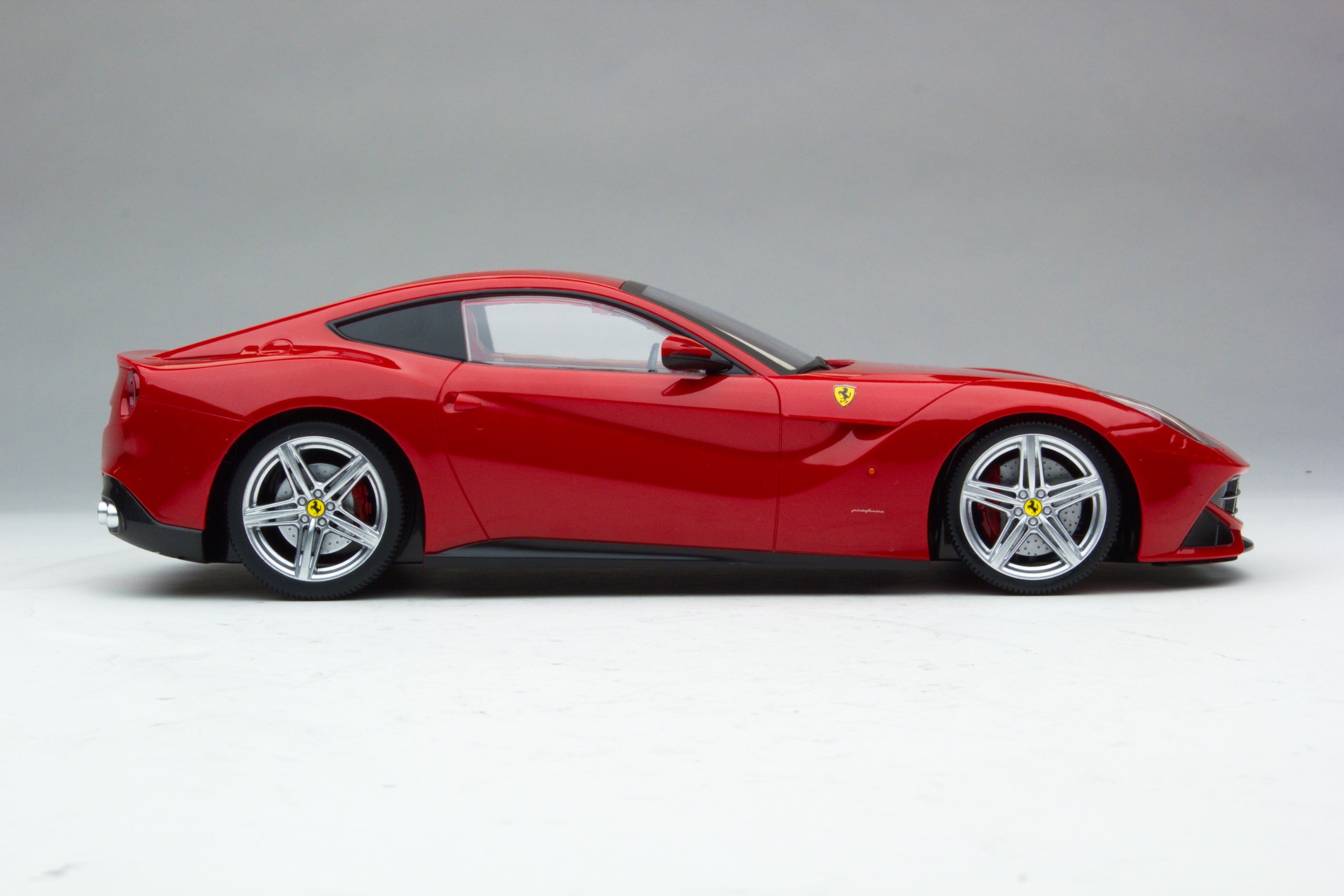 MJX R/C Technic Ferrari F12 Berlinetta RC Car 1:14