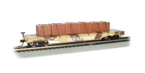 bachmann trains - 52’ center depressed flat car - desert camouflage with crates - ho scale