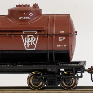 40' Three-Dome Tank Car - PRR #498647 - HO Scale