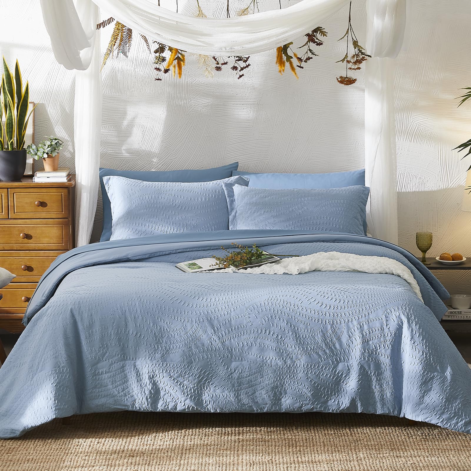 Geniospin King Comforter Set, Bed in a Bag Blue 7-Pieces, Botanical Pattern, All Season Comfortable Seersucker Bedding with Comforter, Sheets, Pillowcase & Shams (King, 102"x90")