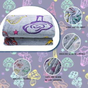 Glow in The Dark Blanket Mushroom Blanket for Kids Adults Soft Flannel Throw Blankets Colorful Luminous Mushroom Blankets for Sofa Couch Living Room Bed Birthday Gifts