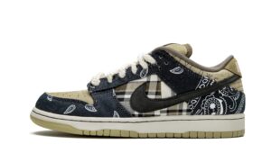 nike mens sb dunk low ct5053 001 travis scott - size 10