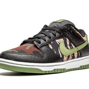 Nike Mens Dunk Low DH0957 001 Black Multi-Camo - Size 10