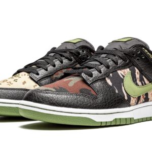 Nike Mens Dunk Low DH0957 001 Black Multi-Camo - Size 10