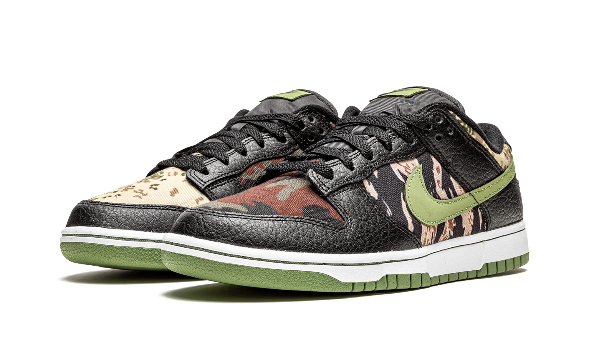 Nike Mens Dunk Low DH0957 001 Black Multi-Camo - Size 10