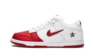 nike mens sb dunk low ck3480 600 supreme - jewel swoosh red/white - size 10