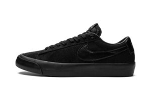 nike mens sb blazer low gt dc7695 003 triple black - size 9