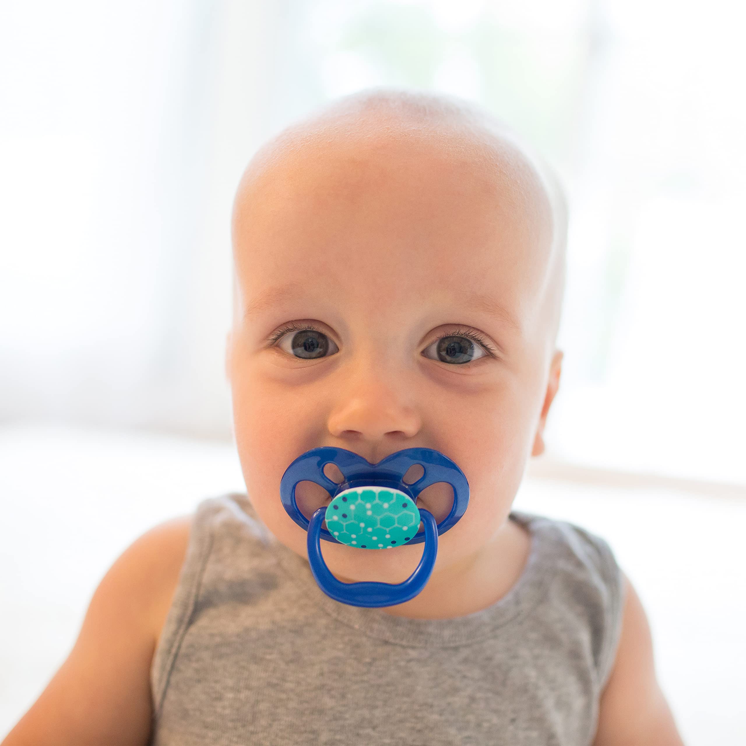 Dr. Brown's Advantage 100% Silicone Baby Paci Symmetrical Soother, 6-18m, BPA free, Blue, 2 Pack + Clip